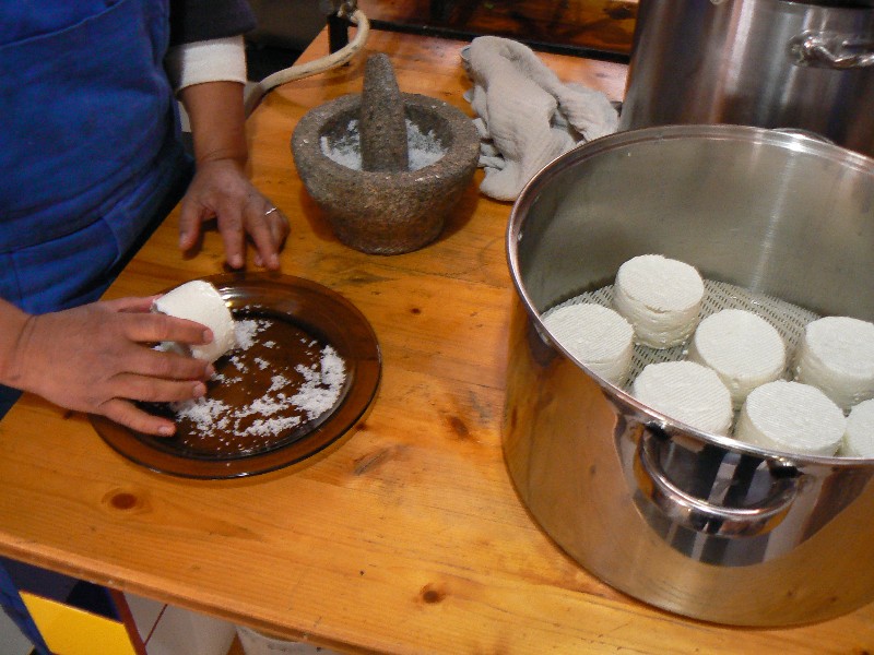 Fresh Cheese Recipe - Delicious, well explained and easy to make